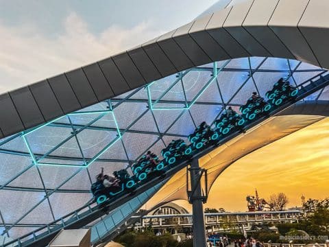 Magic Kingdom vs Epcot - A Head-to-Head Comparison